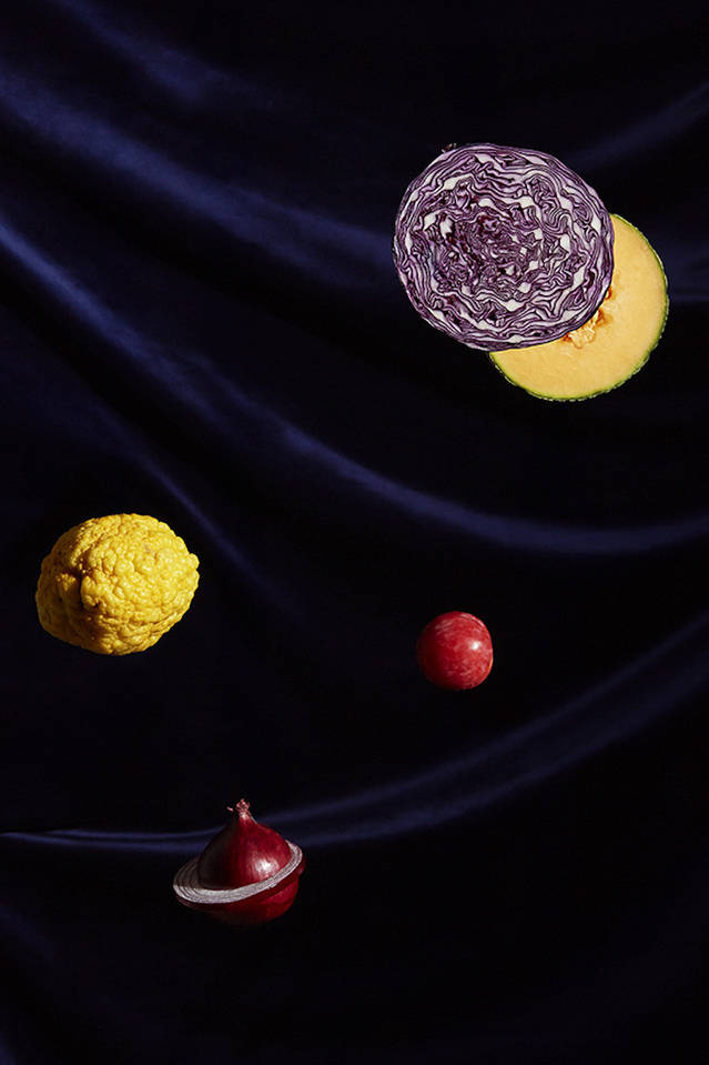 Cosmic Set of Porcelain – Fubiz Media