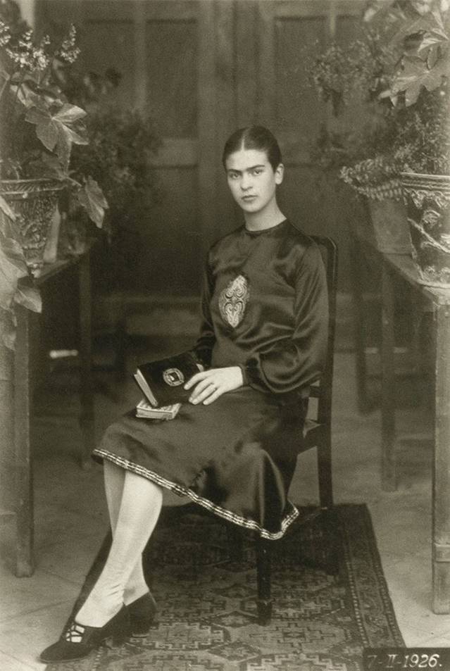 Rare Pictures of Frida Kahlo’s Childhood Taken by her Father – Fubiz Media