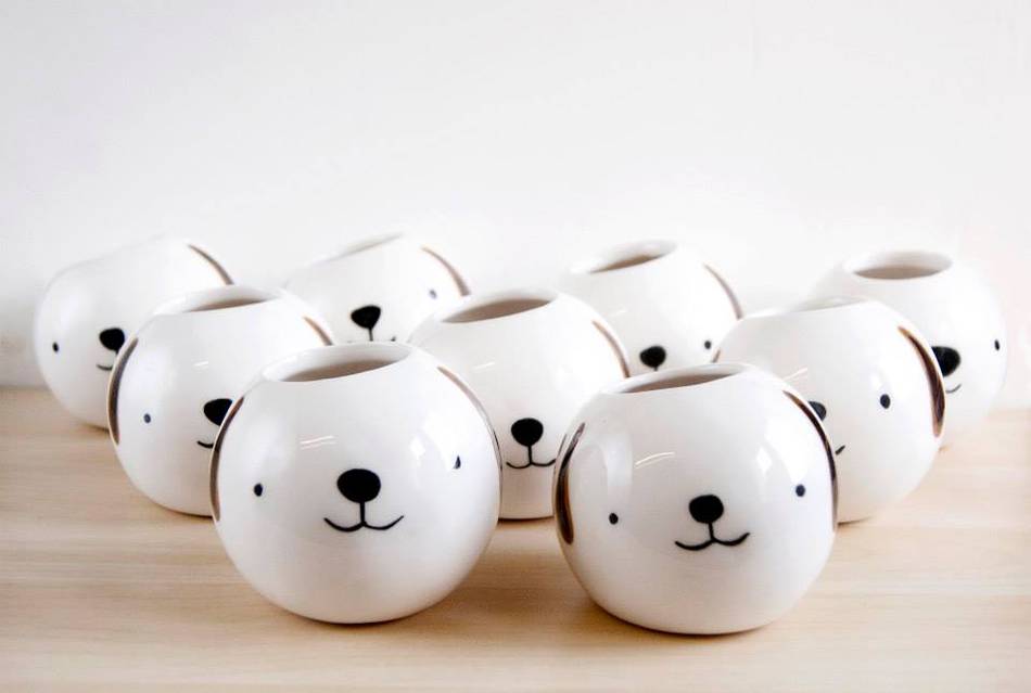 Cute Handpainted Ceramic Pots and Cups – Fubiz Media