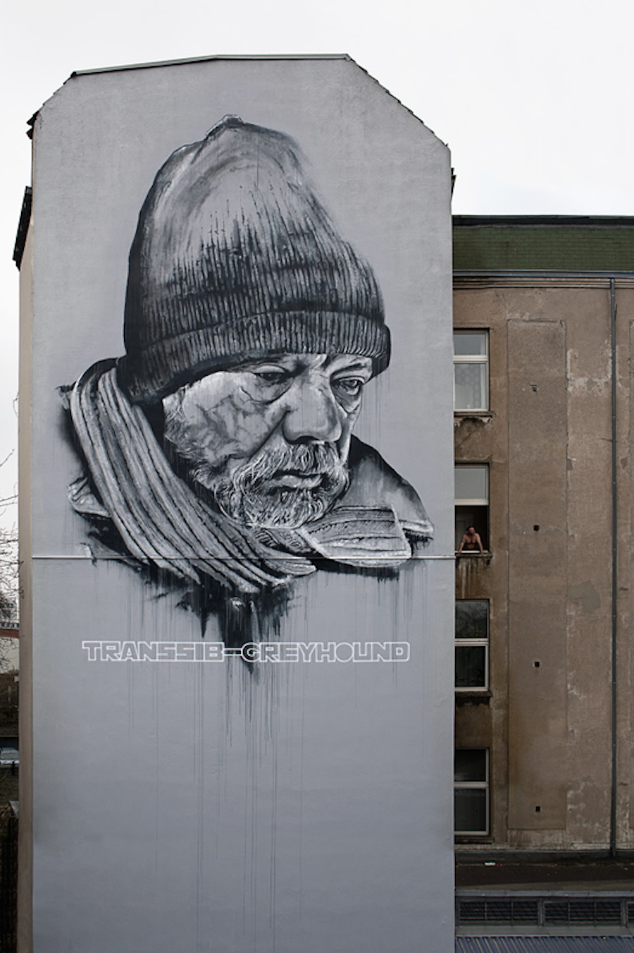 Realistic Giant Portraits on Murals by ECB – Fubiz Media