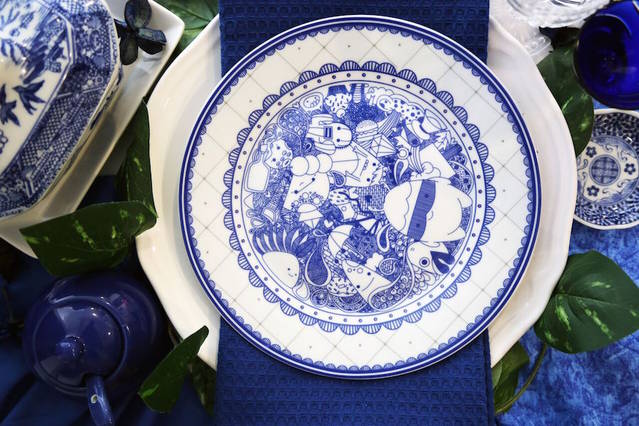 Adorable Hand-Drawn Porcelain Dinnerware – Fubiz Media