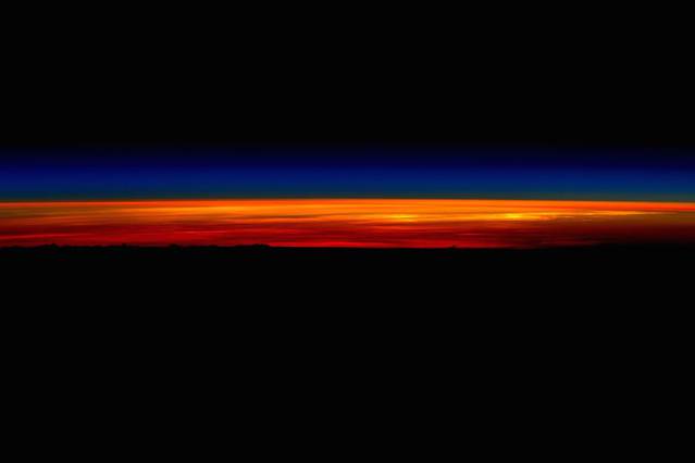 Beautiful Space Pictures Taken by Astronaut Scott Kelly – Fubiz Media