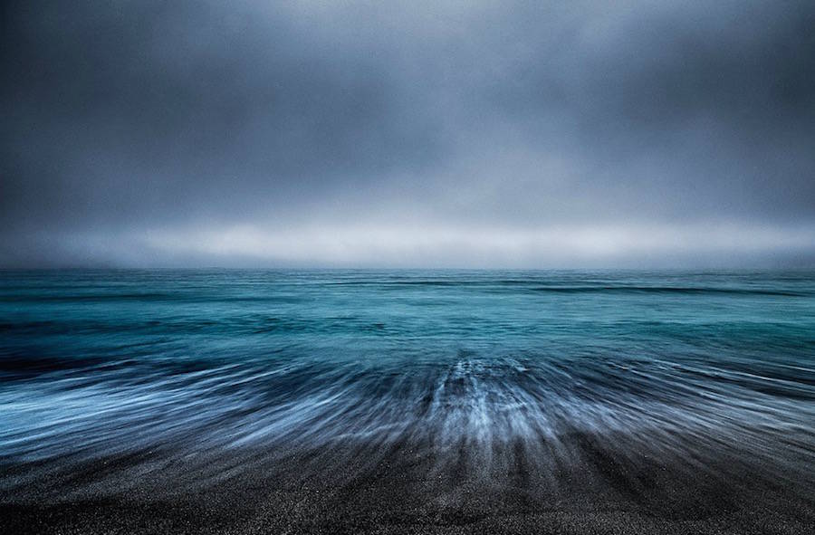 Splendid Photographs Between Sky and Sea – Fubiz Media