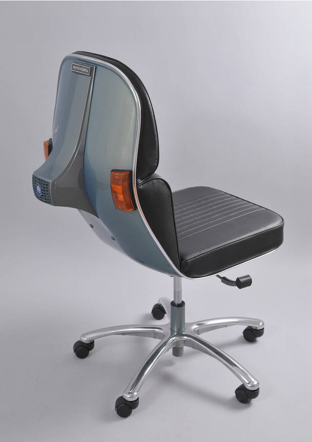 Vespa Turned into Design Chairs – Fubiz Media