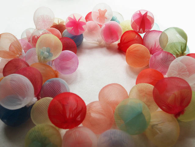 Surprising Sculptures Made with Synthetic Fabric – Fubiz Media