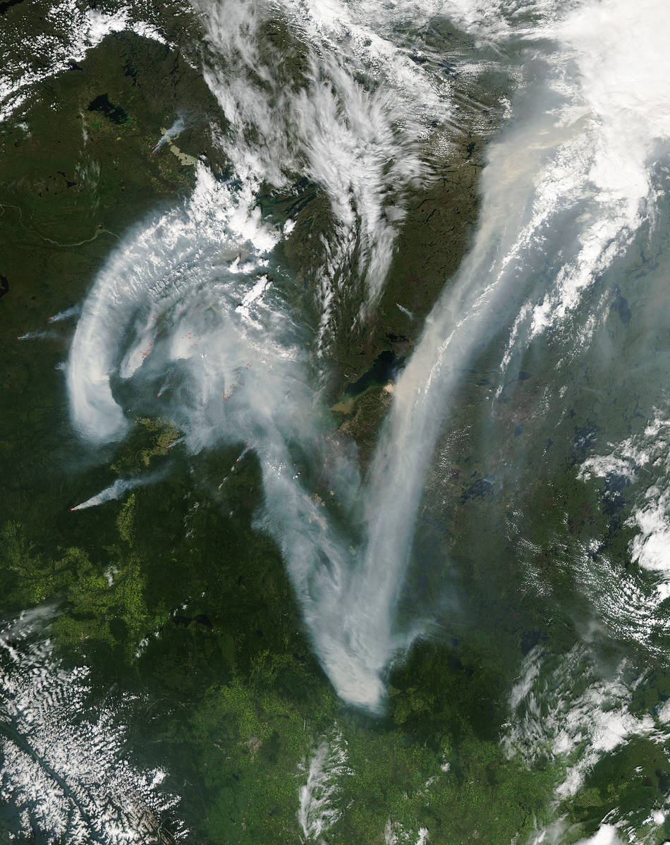 Remarkable Letters Shot from Space – Fubiz Media