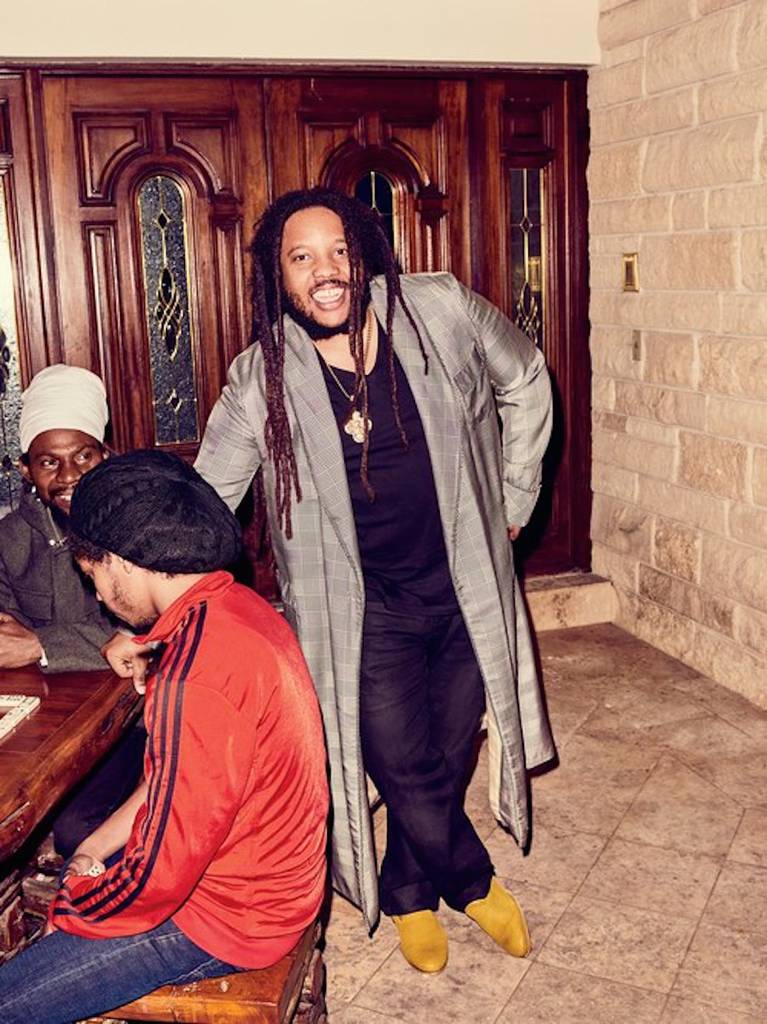 Bob Marley’s Family Reunites for a First Photoshoot – Fubiz Media