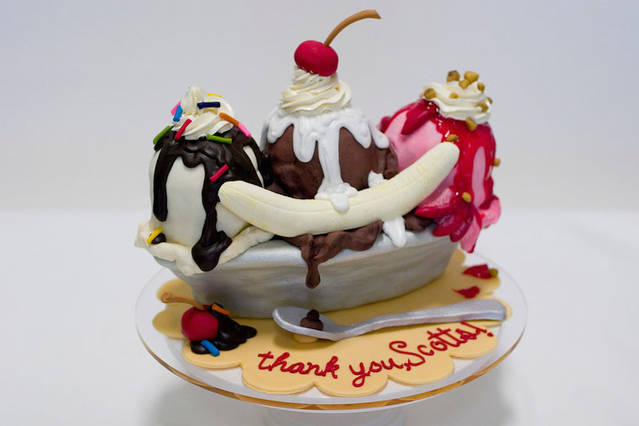 Realistic Cakes Turned into Random Objects – Fubiz Media