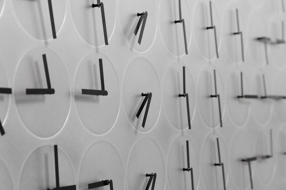 288 Analogue Clocks Installation – Fubiz Media