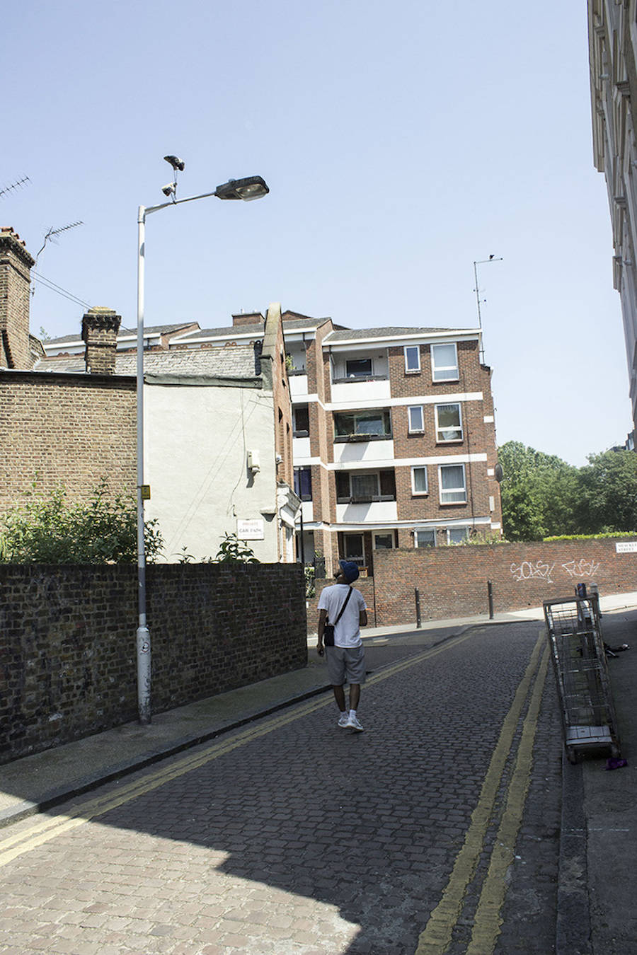 Flying Shoes Street Art Installation – Fubiz Media