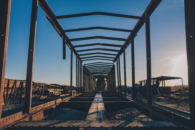 Unexpected Pictures of Lost Trains in Bolivia – Fubiz Media