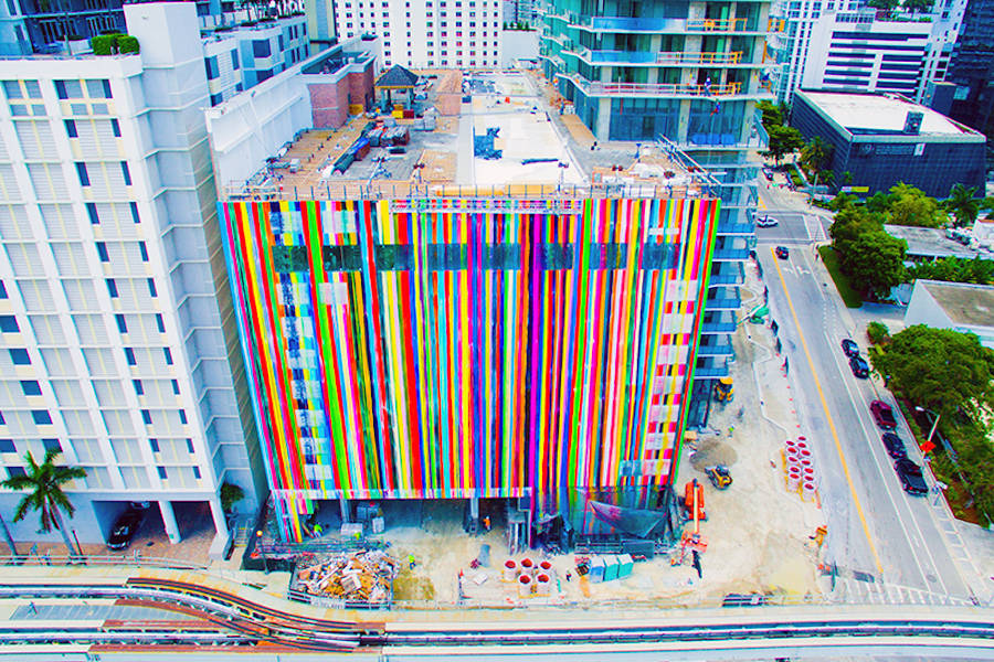Colorful & Striped Massive Mural on a Miami’s Building Facade – Fubiz Media