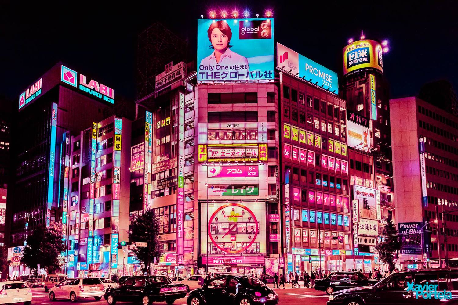 Neon Lights in Tokyo by Xavier Portela – Fubiz Media