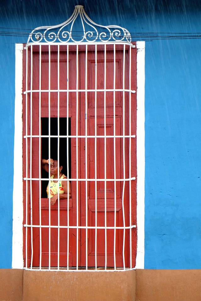 Beautiful Colors and Geometry of the Cuban Architecture – Fubiz Media