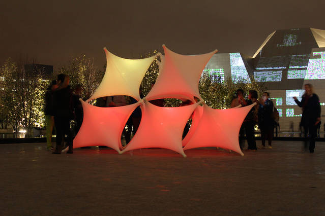 Impressive Sculpture Inspired by Arabic Patterns – Fubiz Media