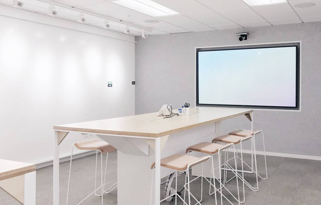 Beautiful Pictures From the New Instagram Office – Fubiz Media