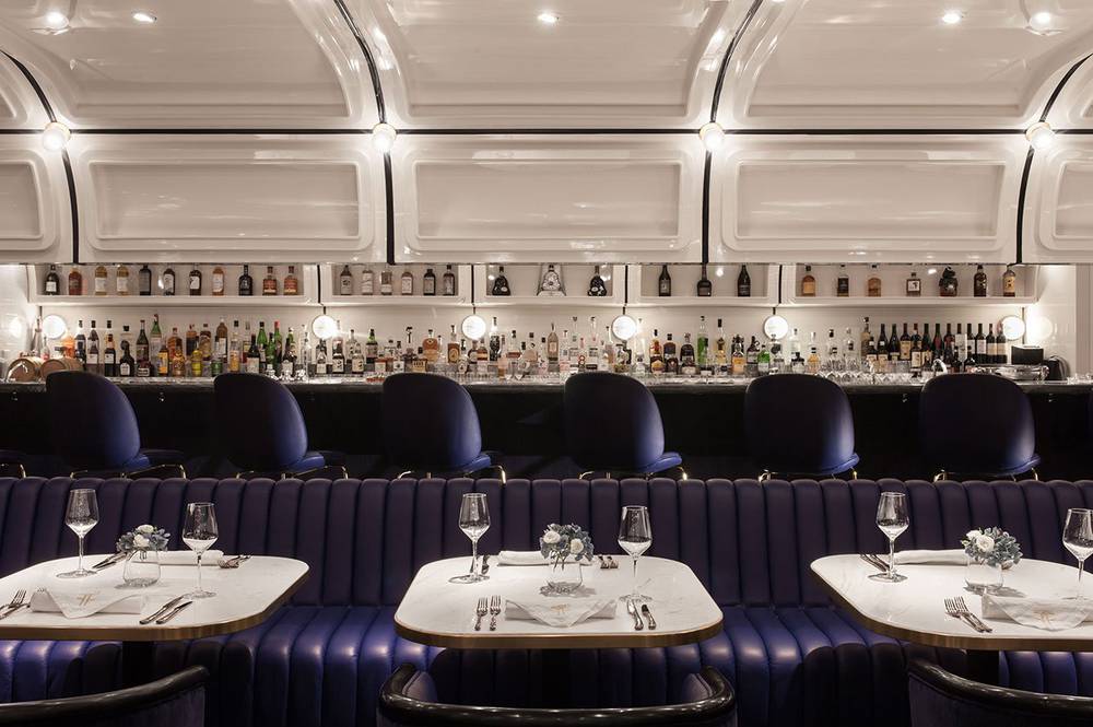 Stylish English Inspired Lounge Bar in Hong Kong – Fubiz Media