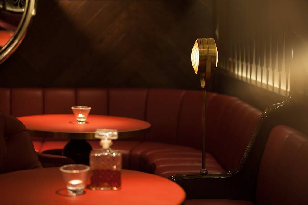 Stylish English Inspired Lounge Bar in Hong Kong – Fubiz Media
