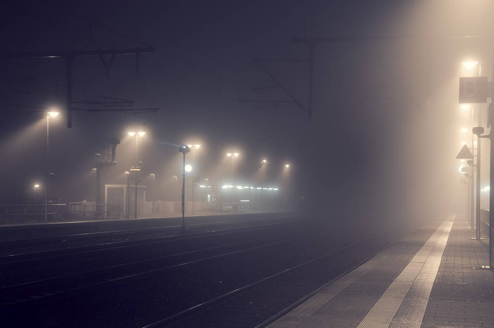 Mystical Pictures of Night Lights in the Fog – Fubiz Media