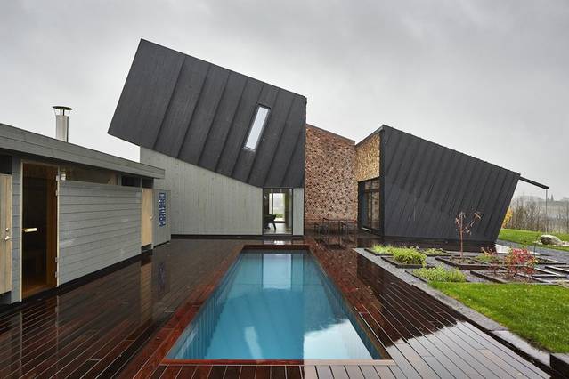 Ingenious Geometric House with Solar Panels in Norway – Fubiz Media