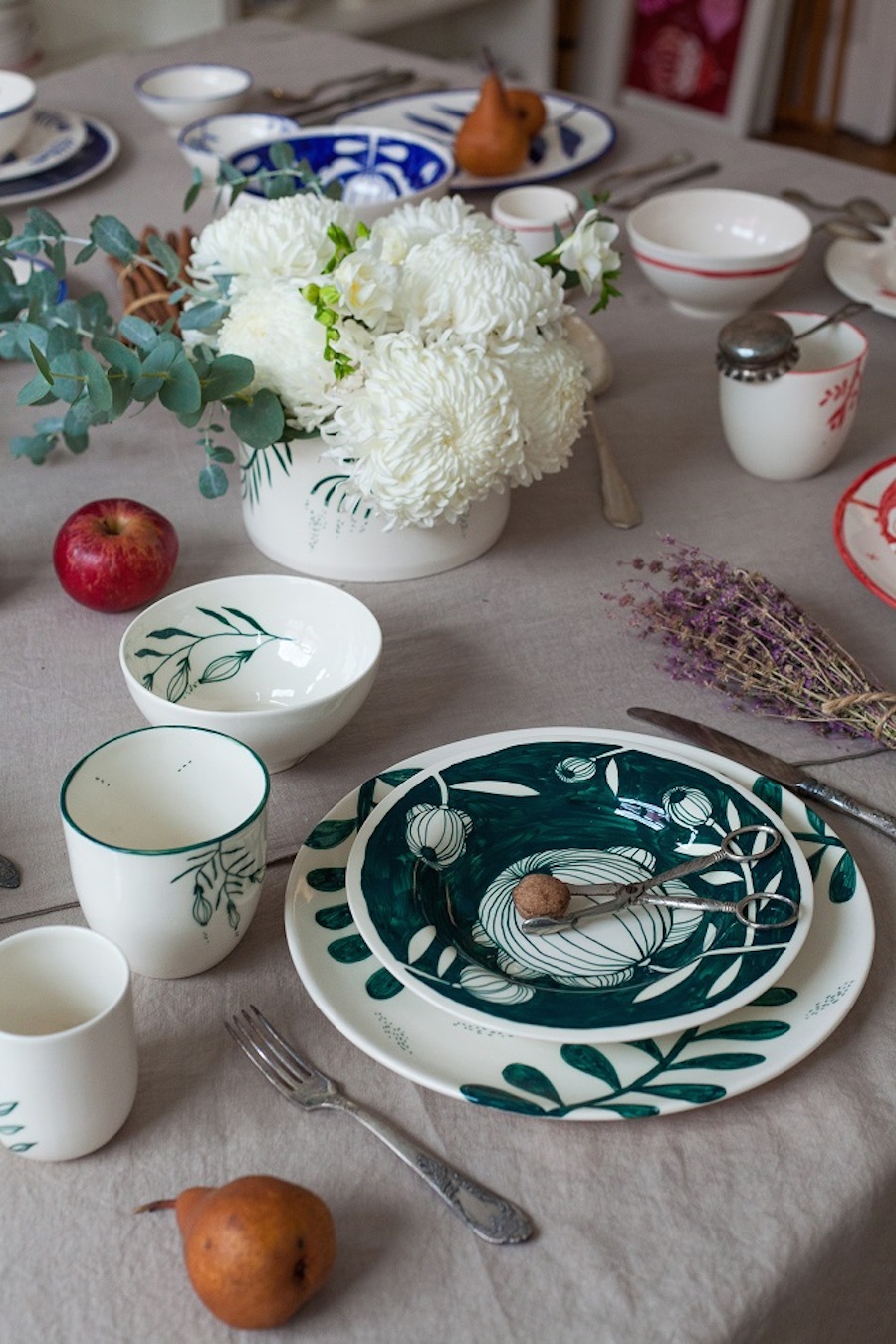Nice Handcrafted Ceramic Plates – Fubiz Media