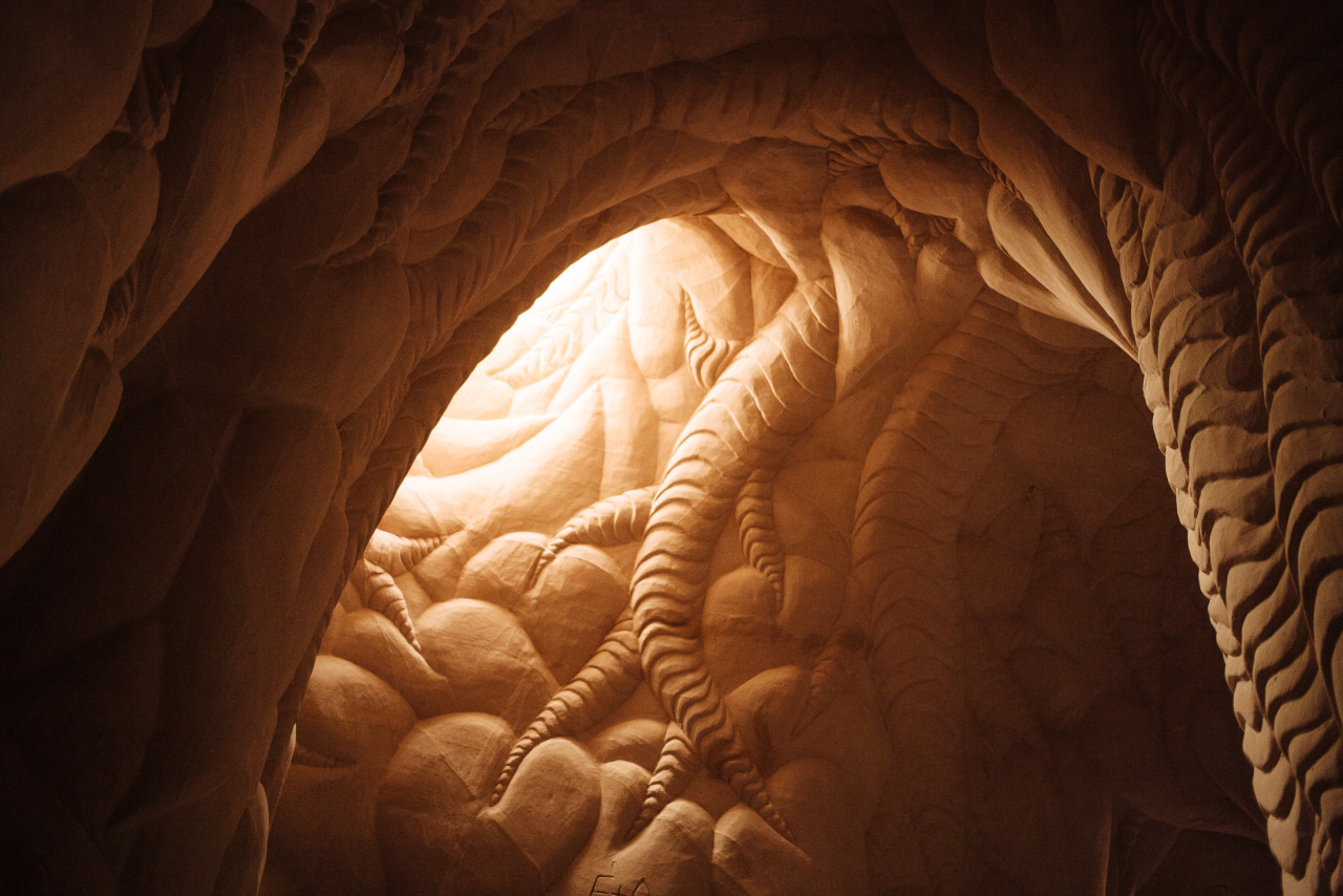 Stunning Sculpted Cave by Ra Paulette – Fubiz Media