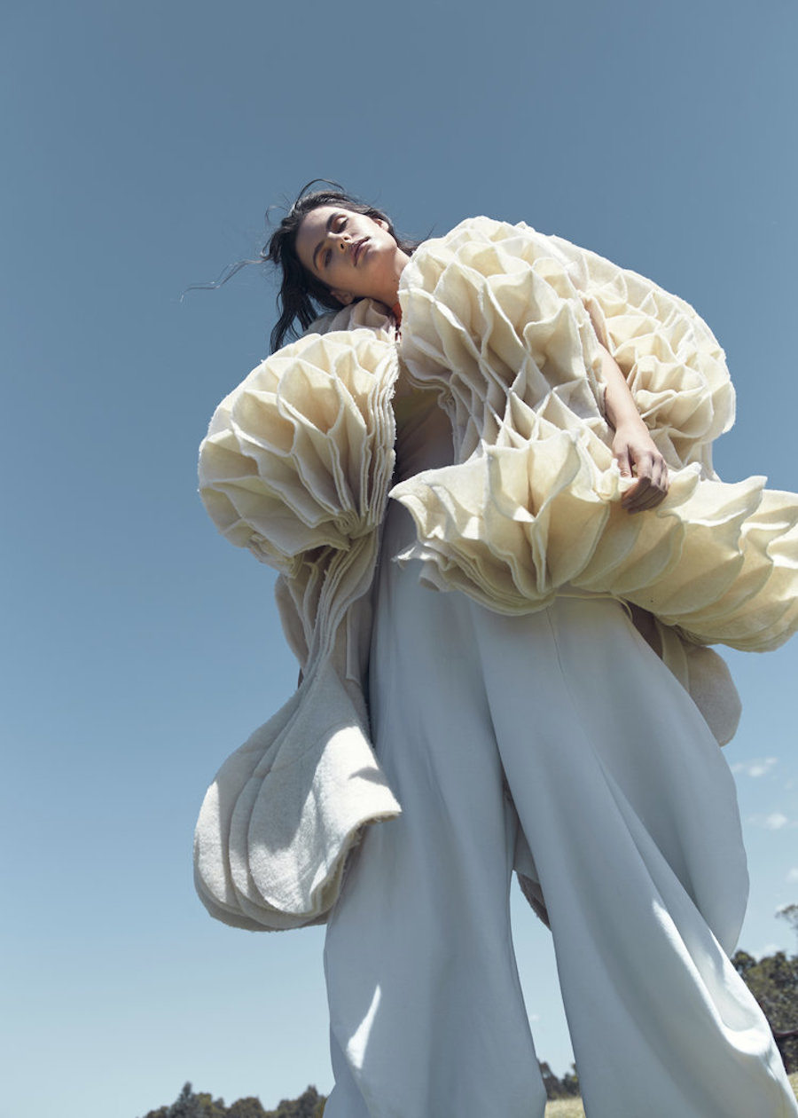 Beautiful 3D Fashion Collection by Zhuxuan He – Fubiz Media