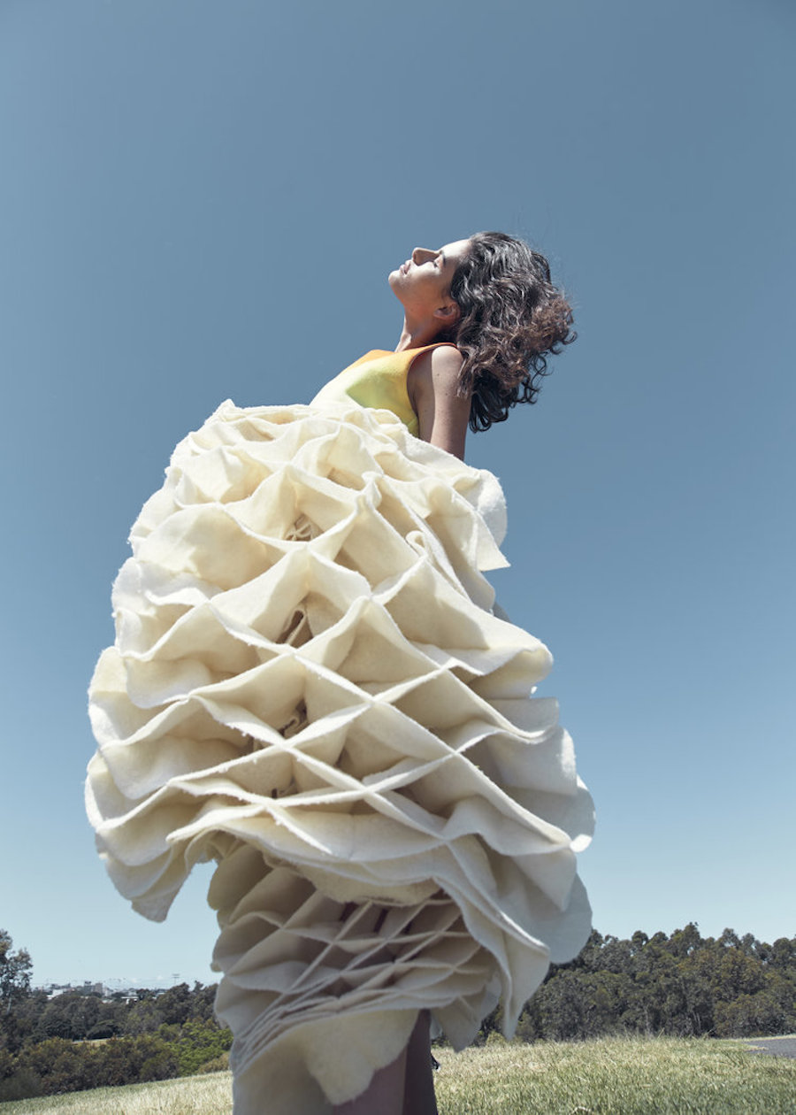 Beautiful 3D Fashion Collection by Zhuxuan He – Fubiz Media