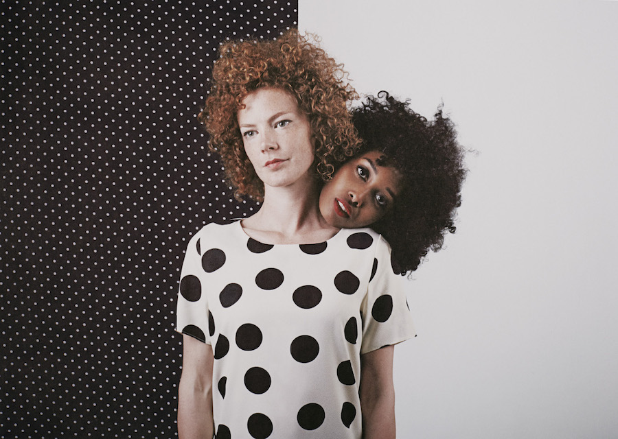 Conceptual Afro-haired Twins photographs by Alma Haser – Fubiz Media