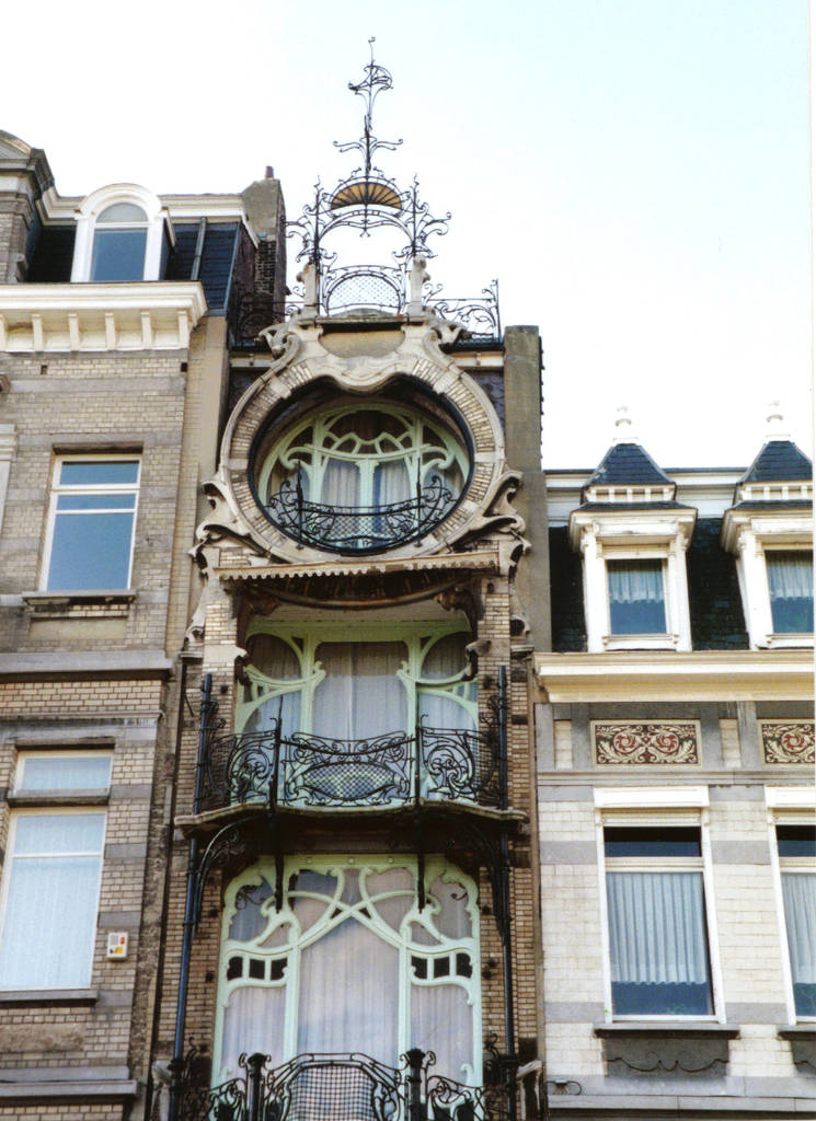 Incredible Diabolic Buildings Around the World – Fubiz Media