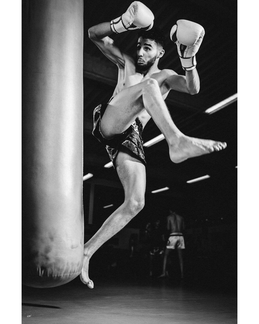 Incredible Kick Boxing Pictures by Guillaume Wilmin – Fubiz Media