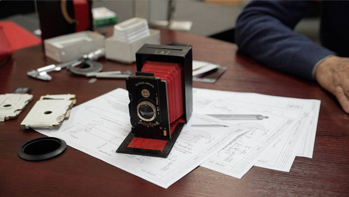 Clever Instant Camera Made from Cardboard – Fubiz Media