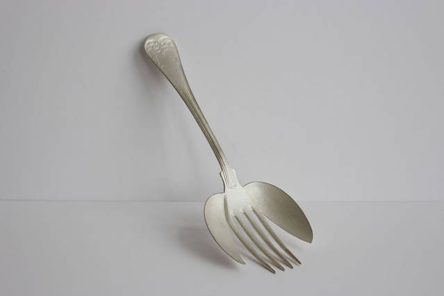 Strange Cutlery That Questions about Usability – Fubiz Media