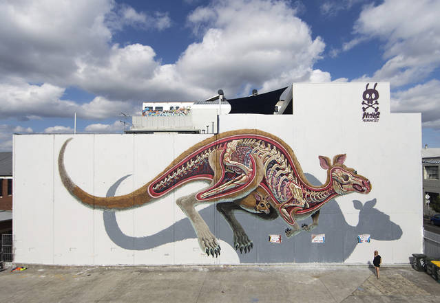 Incredible Street Artist Nychos Reveals the Anatomy Many Characters ...