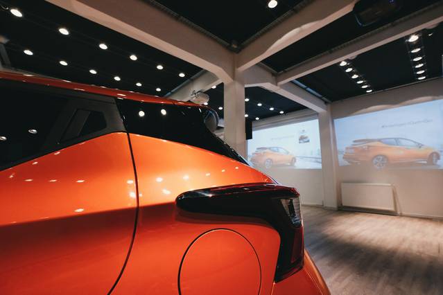 Enhancing a Car with Light – Fubiz Media