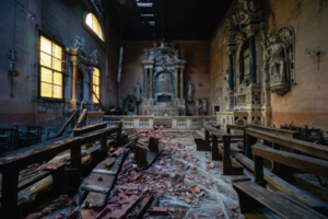 Beautiful Abandoned Places by Romain Thiery – Fubiz Media