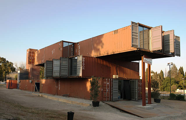 Incredible Museum with Conteneurs – Fubiz Media