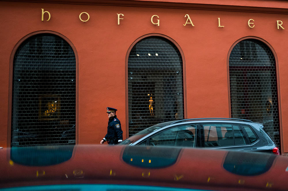 Skander Khlif a Series of Photographs in Vienna – Fubiz Media