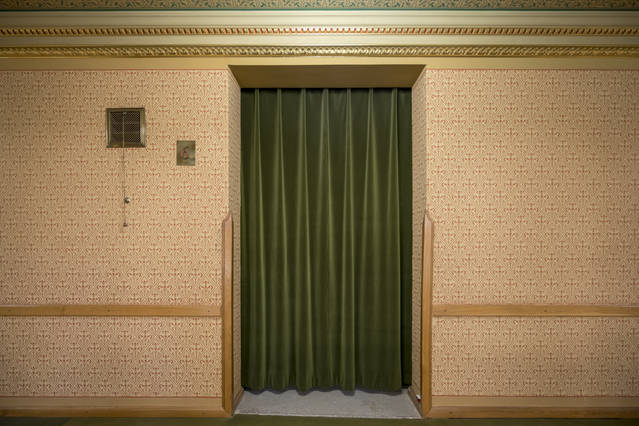 Impressive Empty Hungarian Parliament in Pictures – Fubiz Media