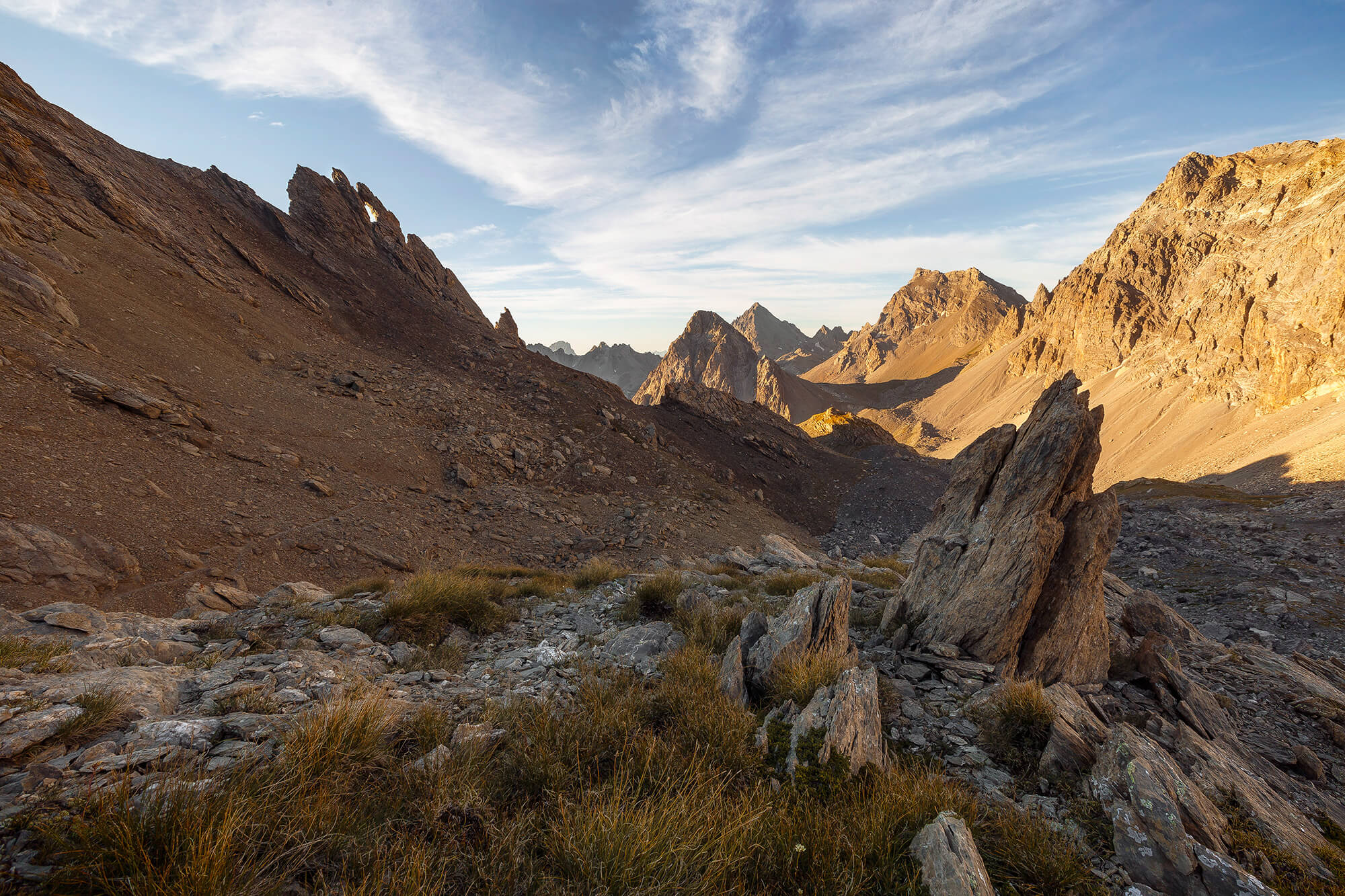 Magnificent Hike in the French Alps – Fubiz Media