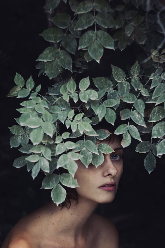 Powerful Self-Portraits by Isabella Bubola – Fubiz Media
