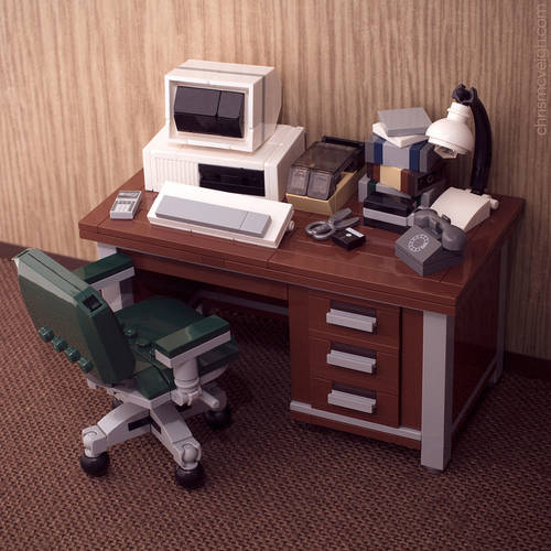 Realistic Vintage Desktops in LEGO – Fubiz Media