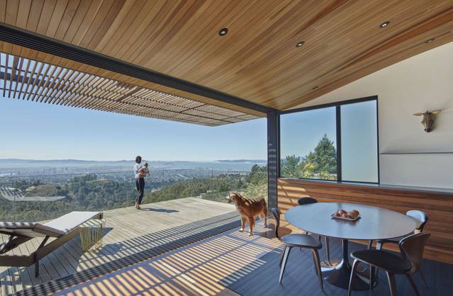 Beautiful House with a Perfect View on the Skyline – Fubiz Media