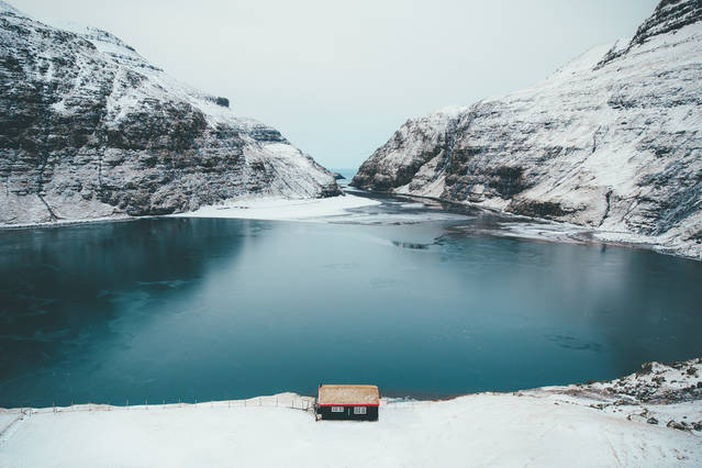 Dylan Furst Takes You on a Wild Adventure – Fubiz Media