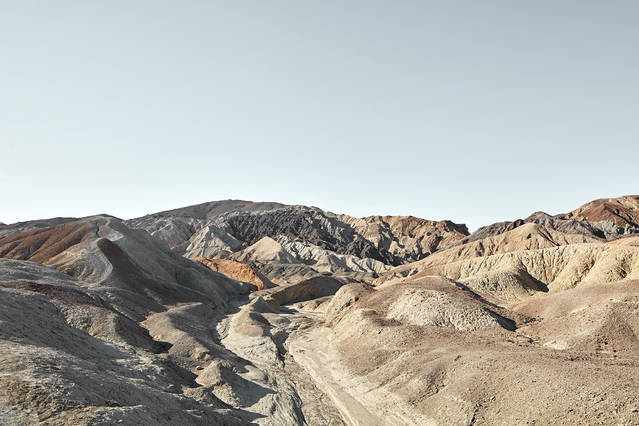 Lost in Death Valley with Alessandro Guida – Fubiz Media