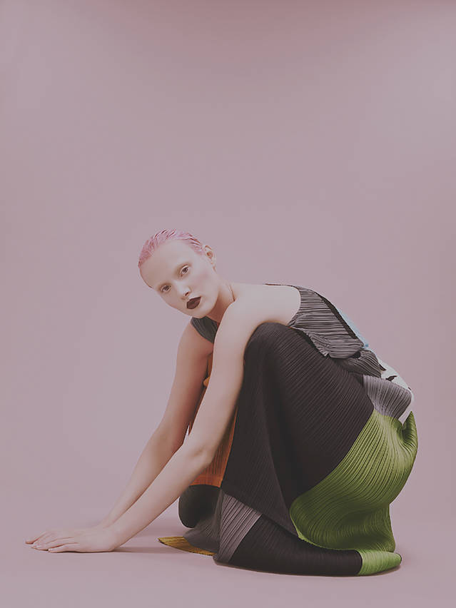 Nhu Xuan Hua Fashion Pictorial Photographs – Fubiz Media