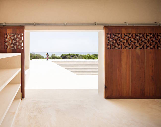 Alberto Morell Sixto’s Tulia House – Fubiz Media