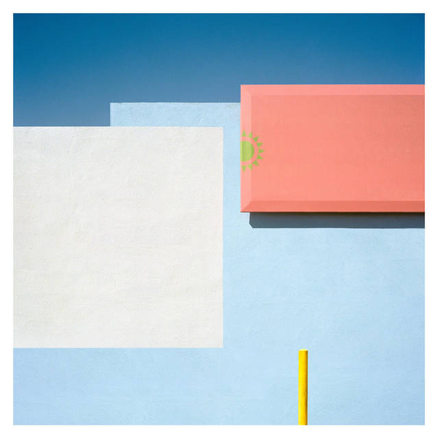George Byrne Spins Banal Urban Scenes – Fubiz Media