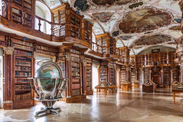 Magnificent Libraries Photographed Around Europe – Fubiz Media