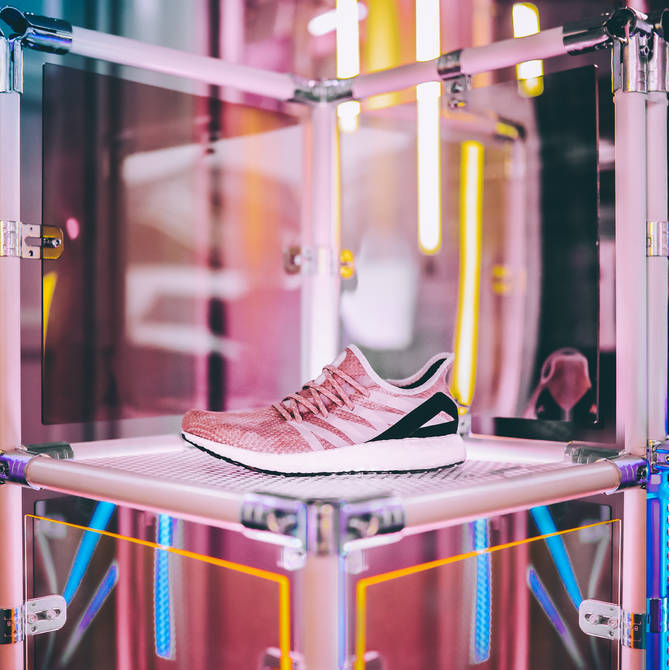 SpeedFactory: a futuristic and innovative experience by adidas – Fubiz ...
